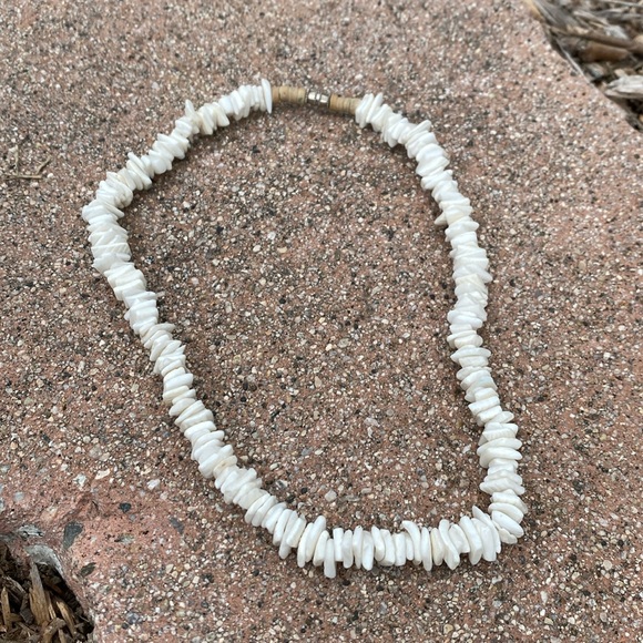 Jewelry | Vintage White Puka Shell Necklace | Poshmark